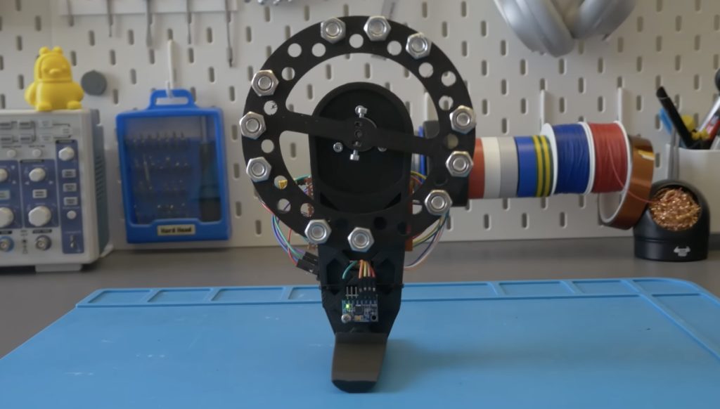 Building a reaction wheel to control spacecraft — PMD Way