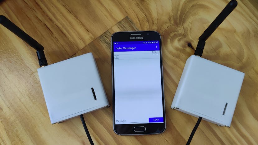 This Low-Cost ESP8266 LoRa Gateway Gives Your Smartphone Text Chat Sup ...